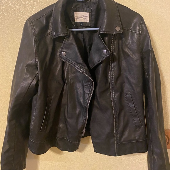 Jackets & Coats | Medium Universal Threads Leather Jacket | Poshmark